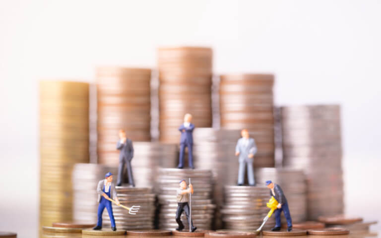 Eight graphs that tell the story of U.S. economic inequality ...